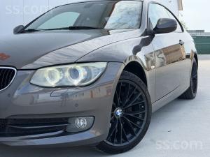 Brūns BMW 320 2010 Jelgava, ar dzinēja tilpumu 2.00 L un nobraukumu 285 tūkst. km par 7750 €, foto 7 vietnē AUTOMOTO.COM.LV