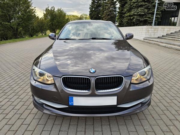 Brūns BMW 320 2011 Viļņa, ar dzinēja tilpumu 2.00 L un nobraukumu 301 tūkst. km par 6600 €, foto 1 vietnē AUTOMOTO.COM.LV