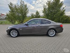 Brown BMW 320 2011 in Vilnius, with an engine capacity of 2.00 L and mileage of 301 thousand km for 6600 €, photo 5 on AUTOMOTO.COM.LV