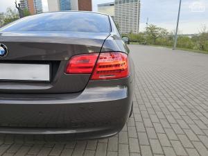 Brown BMW 320 2011 in Vilnius, with an engine capacity of 2.00 L and mileage of 301 thousand km for 6600 €, photo 14 on AUTOMOTO.COM.LV