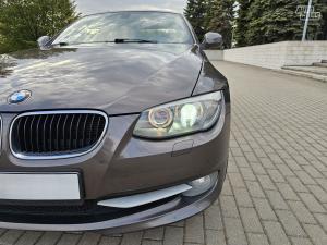 Brown BMW 320 2011 in Vilnius, with an engine capacity of 2.00 L and mileage of 301 thousand km for 6600 €, photo 15 on AUTOMOTO.COM.LV