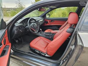 Brown BMW 320 2011 in Vilnius, with an engine capacity of 2.00 L and mileage of 301 thousand km for 6600 €, photo 17 on AUTOMOTO.COM.LV