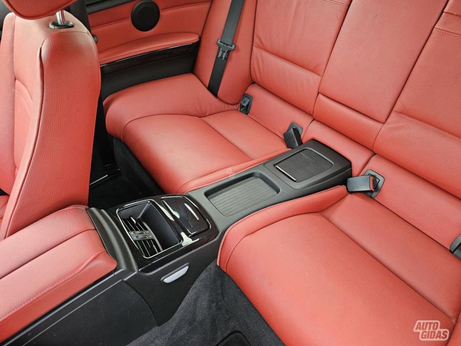 Brown BMW 320 2011 in Vilnius, with an engine capacity of 2.00 L and mileage of 301 thousand km for 6600 €, photo 20 on AUTOMOTO.COM.LV
