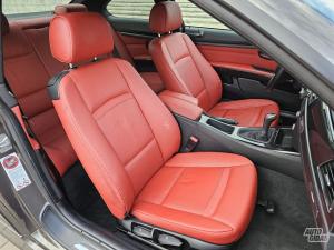 Brown BMW 320 2011 in Vilnius, with an engine capacity of 2.00 L and mileage of 301 thousand km for 6600 €, photo 23 on AUTOMOTO.COM.LV
