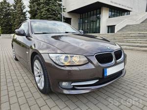 Brown BMW 320 2011 in Vilnius, with an engine capacity of 2.00 L and mileage of 301 thousand km for 6300 €, photo 11 on AUTOMOTO.COM.LV