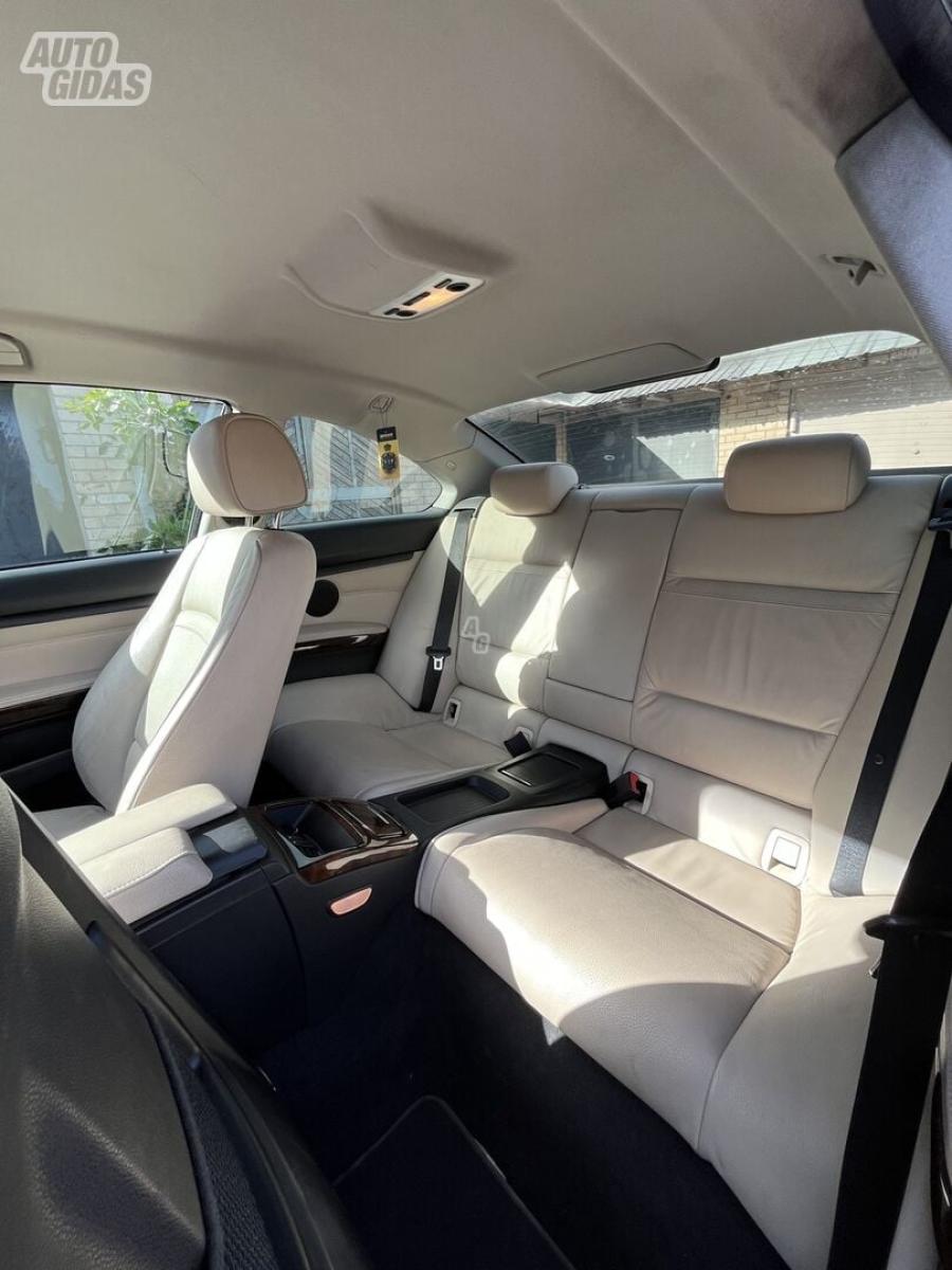 Brūns BMW 320 2011 Jonava, ar dzinēja tilpumu 2.00 L un nobraukumu 300 tūkst. km par 7800 €, foto 5 vietnē AUTOMOTO.COM.LV