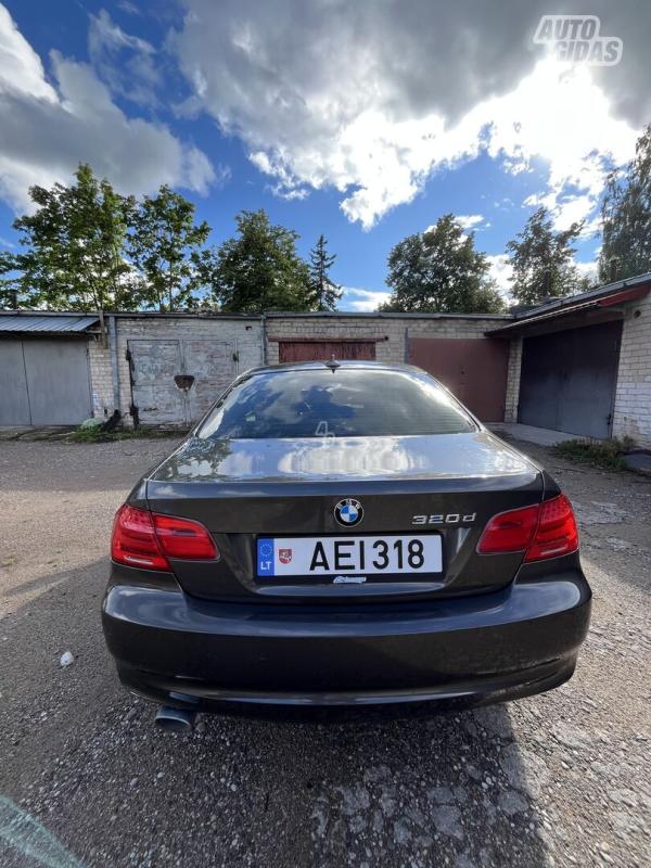 Brūns BMW 320 2011 Jonava, ar dzinēja tilpumu 2.00 L un nobraukumu 300 tūkst. km par 7800 €, foto 10 vietnē AUTOMOTO.COM.LV