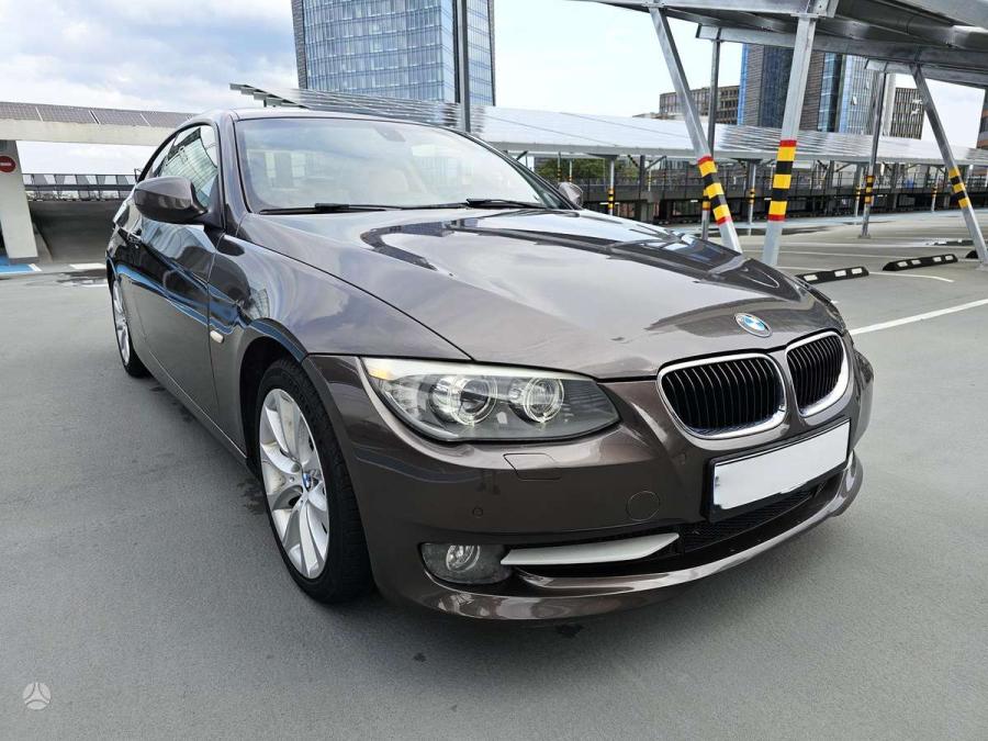 Brūns BMW 320 2011 Viļņa, ar dzinēja tilpumu 2.00 L un nobraukumu 300 tūkst. km par 7500 €, foto 8 vietnē AUTOMOTO.COM.LV