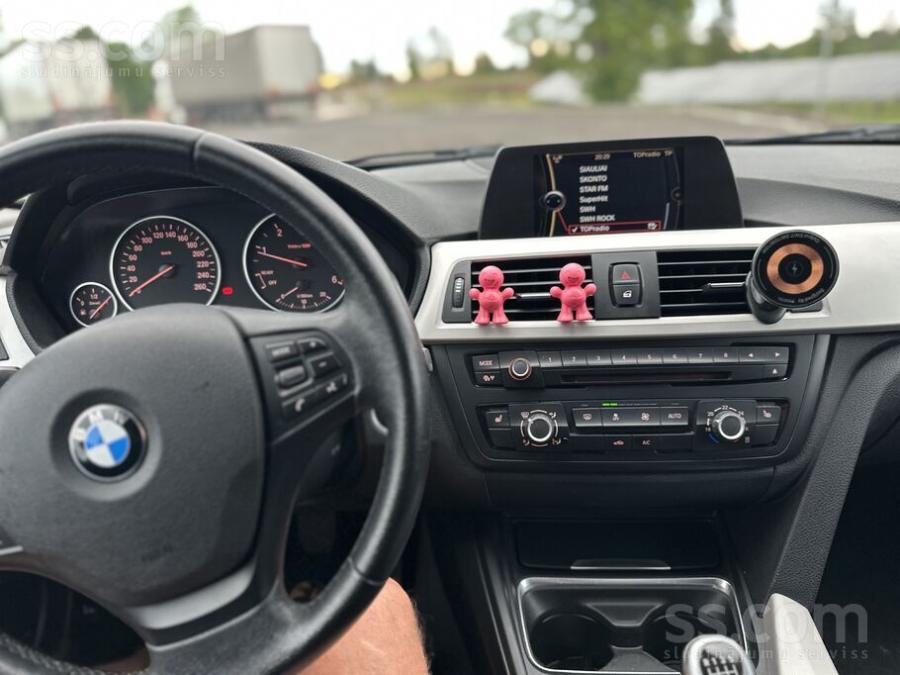 Brown BMW 320 2013 in Riga, with an engine capacity of 2.00 L and mileage of 280 thousand km for 6900 €, photo 9 on AUTOMOTO.COM.LV