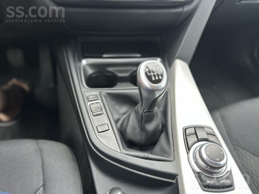 Brown BMW 320 2013 in Riga, with an engine capacity of 2.00 L and mileage of 280 thousand km for 6900 €, photo 16 on AUTOMOTO.COM.LV