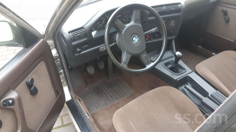 Brūns BMW 320 1988 Rīga, ar dzinēja tilpumu 2.00 L un nobraukumu 199 tūkst. km par 6650 €, foto 3 vietnē AUTOMOTO.COM.LV