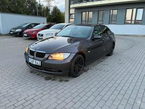 Brūns BMW 320 2006 Viļņa, ar dzinēja tilpumu 2.00 L un nobraukumu 398 tūkst. km par 2400 €, foto 3 vietnē AUTOMOTO.COM.LV