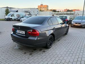 Brūns BMW 320 2006 Viļņa, ar dzinēja tilpumu 2.00 L un nobraukumu 398 tūkst. km par 2400 €, foto 5 vietnē AUTOMOTO.COM.LV