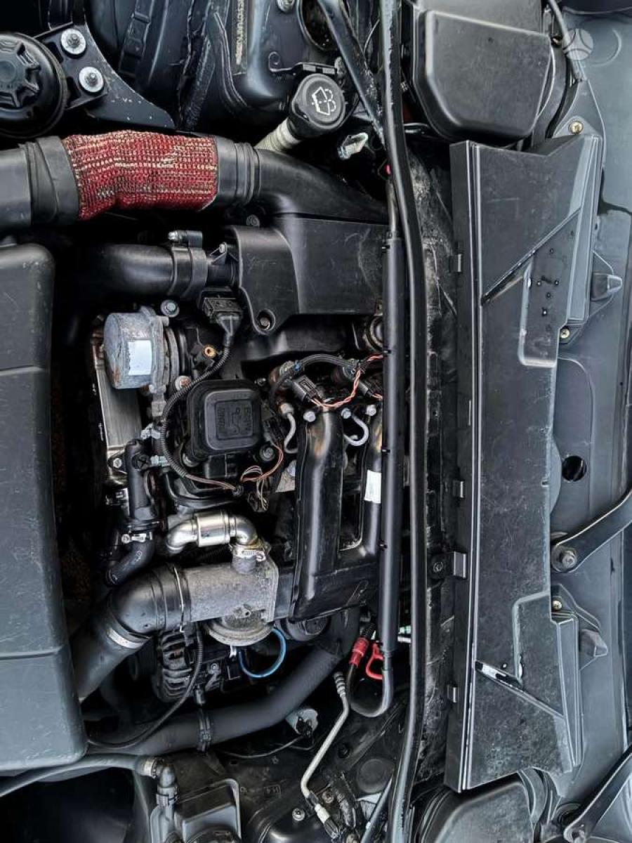 Brūns BMW 320 2006 Viļņa, ar dzinēja tilpumu 2.00 L un nobraukumu 398 tūkst. km par 2400 €, foto 12 vietnē AUTOMOTO.COM.LV
