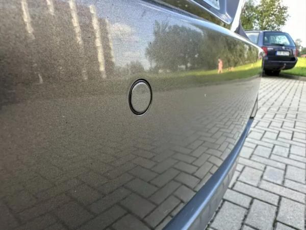 Brūns BMW 320 2007 Rīga, ar dzinēja tilpumu 2.00 L un nobraukumu 210 tūkst. km par 4390 €, foto 5 vietnē AUTOMOTO.COM.LV