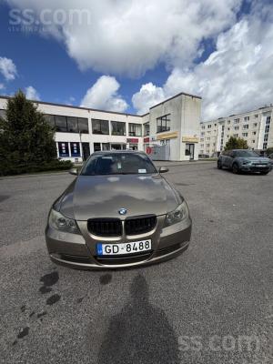 Brown BMW 320 2007 in Riga, with an engine capacity of 2.00 L and mileage of 131 thousand km for 2750 €, photo 3 on AUTOMOTO.COM.LV