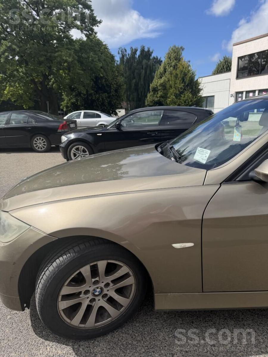 Brown BMW 320 2007 in Riga, with an engine capacity of 2.00 L and mileage of 131 thousand km for 2750 €, photo 4 on AUTOMOTO.COM.LV