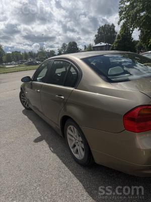 Brown BMW 320 2007 in Riga, with an engine capacity of 2.00 L and mileage of 131 thousand km for 2750 €, photo 5 on AUTOMOTO.COM.LV