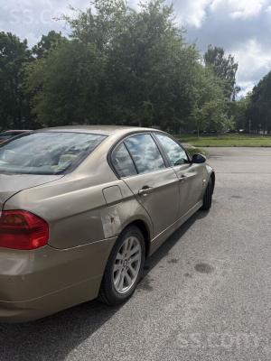 Brown BMW 320 2007 in Riga, with an engine capacity of 2.00 L and mileage of 131 thousand km for 2750 €, photo 6 on AUTOMOTO.COM.LV