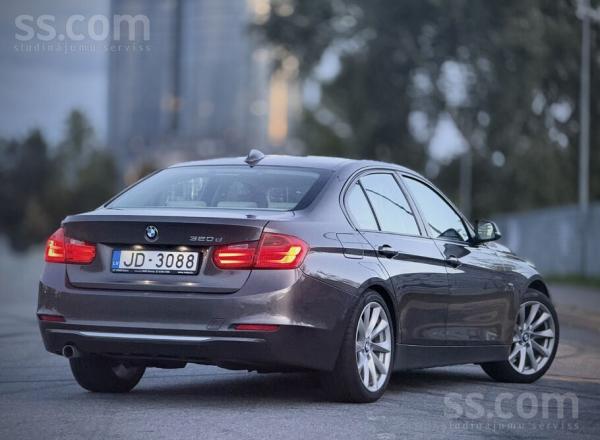 BMW 320 2011 in Riga on AUTOMOTO.COM.LV Brown BMW 320 2011 in Riga, with an engine capacity of 2.00 L and mileage of 171 thousand km for 9990 €, photo 6 on AUTOMOTO.COM.LV