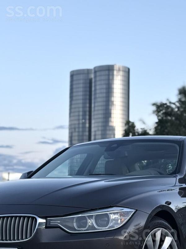 BMW 320 2011 in Riga on AUTOMOTO.COM.LV Brown BMW 320 2011 in Riga, with an engine capacity of 2.00 L and mileage of 171 thousand km for 9990 €, photo 7 on AUTOMOTO.COM.LV