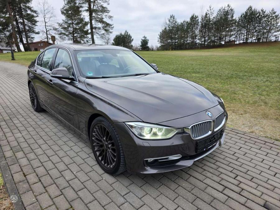 Brown BMW 320 2012 in Telschi, with an engine capacity of 2.00 L and mileage of 312 thousand km for 8450 €, photo 2 on AUTOMOTO.COM.LV