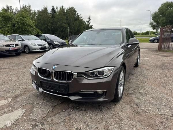 Brūns BMW 320 2012 Jurbarkas, ar dzinēja tilpumu 2.00 L un nobraukumu 235 tūkst. km par 8250 €, foto 2 vietnē AUTOMOTO.COM.LV