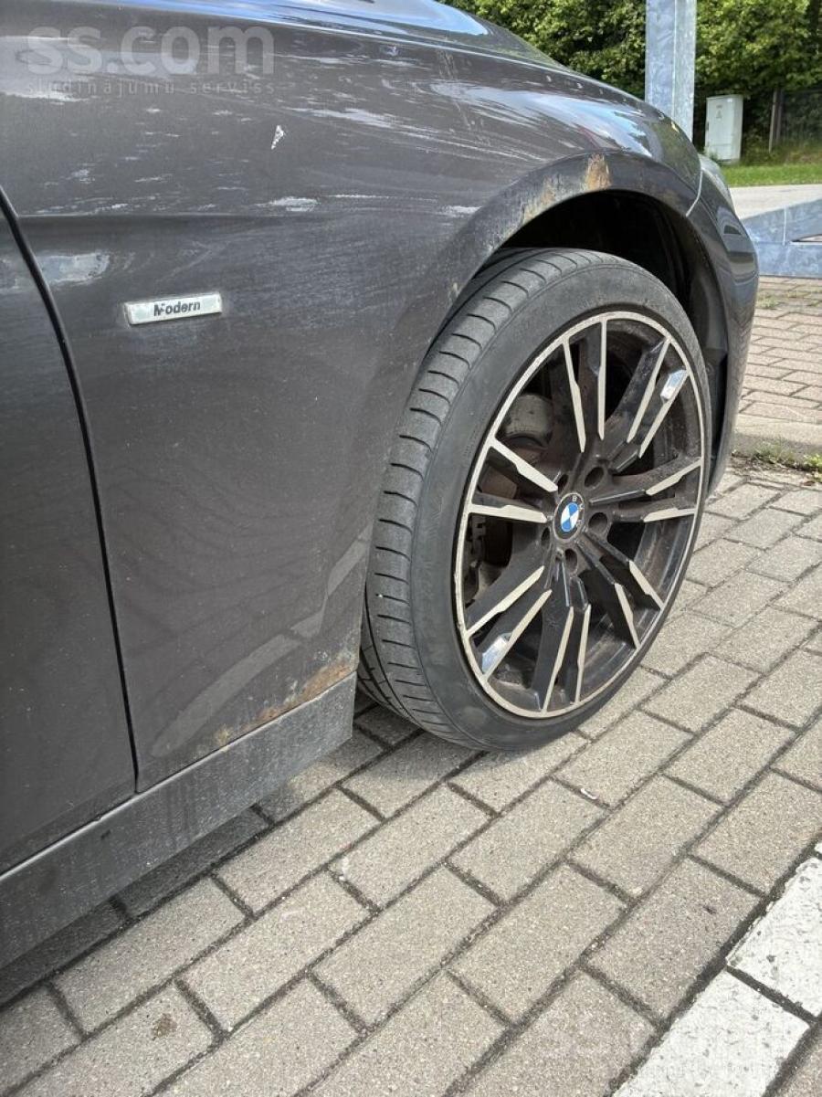 Brown BMW 320 2012 in Riga, with an engine capacity of 3.00 L and mileage of 181 thousand km for 8000 €, photo 3 on AUTOMOTO.COM.LV