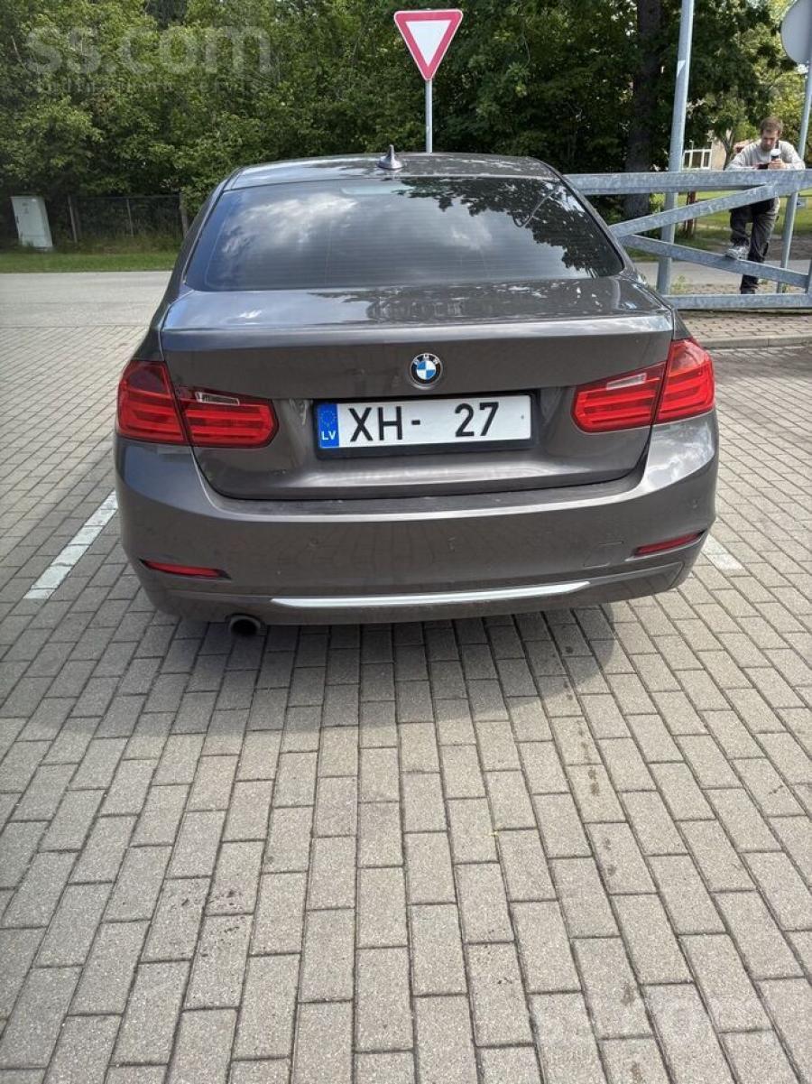 Brown BMW 320 2012 in Riga, with an engine capacity of 3.00 L and mileage of 181 thousand km for 8000 €, photo 4 on AUTOMOTO.COM.LV