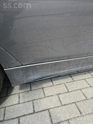 Brown BMW 320 2012 in Riga, with an engine capacity of 3.00 L and mileage of 181 thousand km for 8000 €, photo 6 on AUTOMOTO.COM.LV