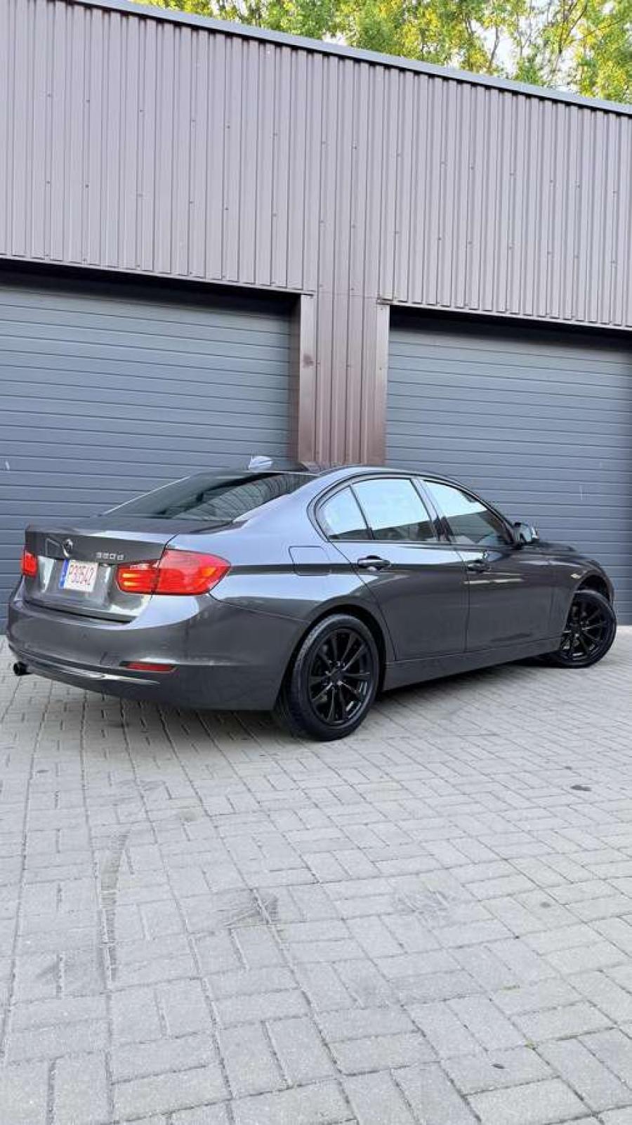 Brūns BMW 320 2013 Kaišiadorys, ar dzinēja tilpumu 2.00 L un nobraukumu 266 tūkst. km par 7850 €, foto 5 vietnē AUTOMOTO.COM.LV
