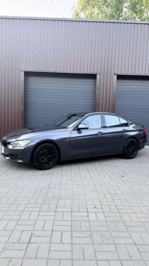 Brūns BMW 320 2013 Kaišiadorys, ar dzinēja tilpumu 2.00 L un nobraukumu 266 tūkst. km par 7850 €, foto 22 vietnē AUTOMOTO.COM.LV