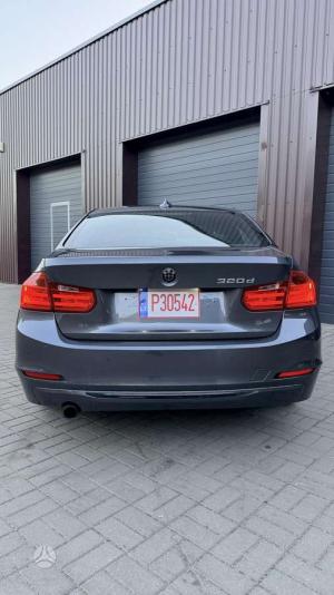 Brūns BMW 320 2013 Kaišiadorys, ar dzinēja tilpumu 2.00 L un nobraukumu 266 tūkst. km par 7850 €, foto 27 vietnē AUTOMOTO.COM.LV
