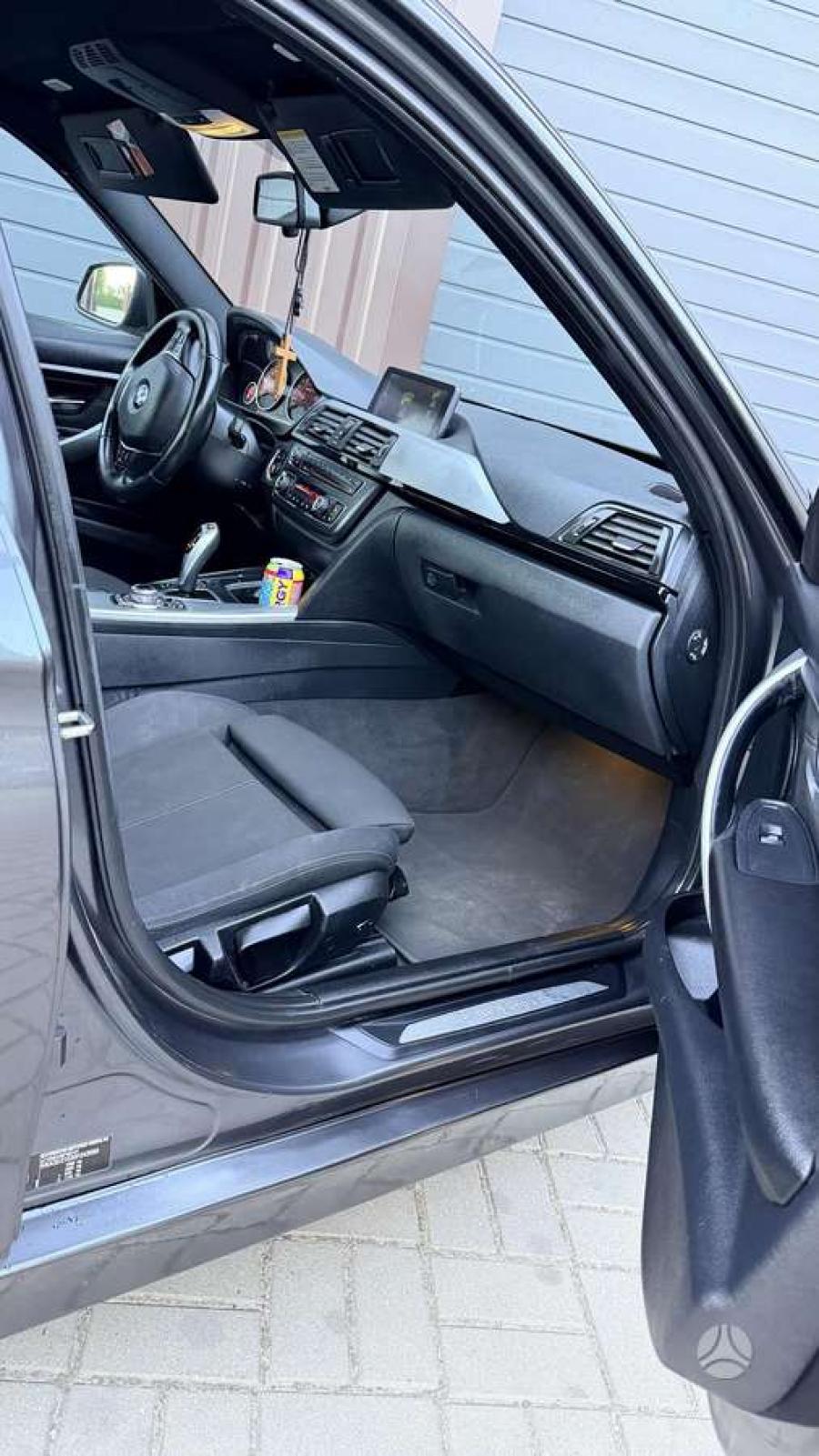 Brūns BMW 320 2013 Kaišiadorys, ar dzinēja tilpumu 2.00 L un nobraukumu 266 tūkst. km par 7850 €, foto 31 vietnē AUTOMOTO.COM.LV