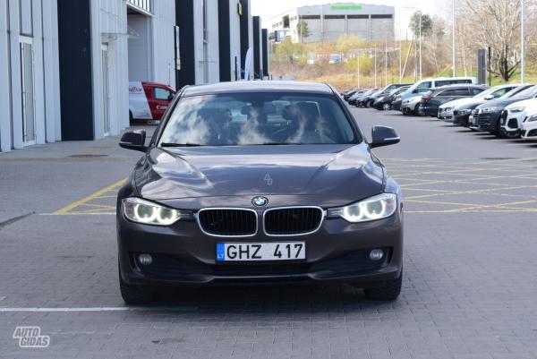 Brown BMW 320 2013 in Vilnius, with an engine capacity of 2.00 L and mileage of 303 thousand km for 7700 €, photo 2 on AUTOMOTO.COM.LV