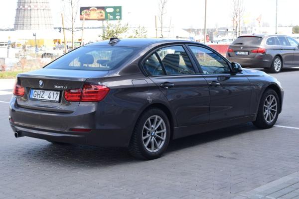 Brown BMW 320 2013 in Vilnius, with an engine capacity of 2.00 L and mileage of 303 thousand km for 7700 €, photo 4 on AUTOMOTO.COM.LV