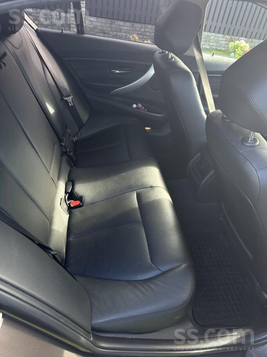 Brūns BMW 320 2013 Jūrmala, ar dzinēja tilpumu 2.00 L un nobraukumu 330 tūkst. km par 9500 €, foto 8 vietnē AUTOMOTO.COM.LV