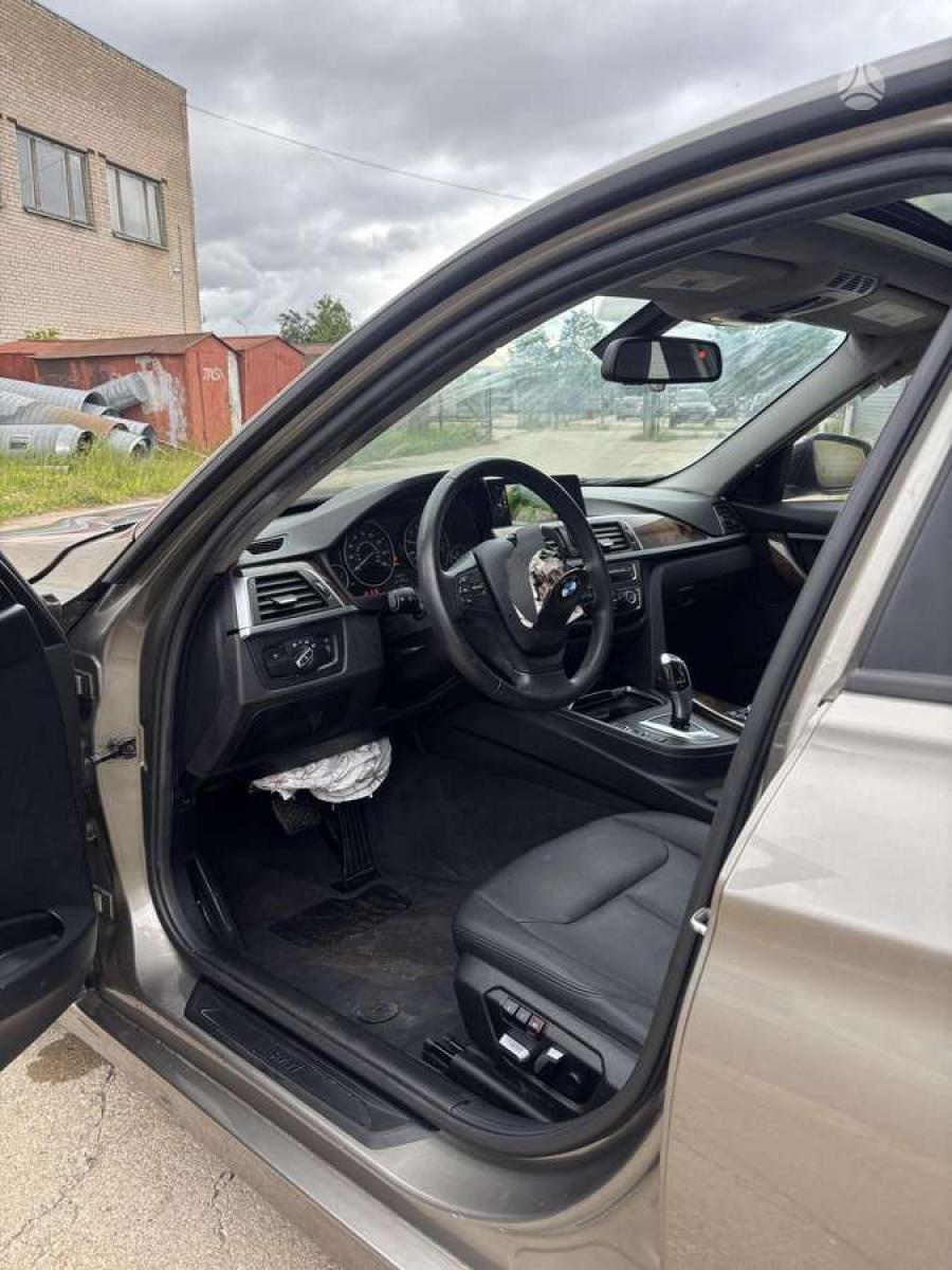 Brūns BMW 320 2016 Šauļi, ar dzinēja tilpumu 2.00 L un nobraukumu 140 tūkst. km par 4600 €, foto 10 vietnē AUTOMOTO.COM.LV