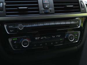 Brūns BMW 320 2017 Kauņa, ar dzinēja tilpumu 2.00 L un nobraukumu 300 tūkst. km par 12250 €, foto 20 vietnē AUTOMOTO.COM.LV