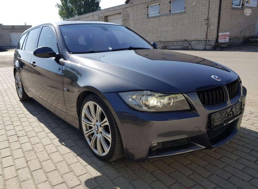 Brown BMW 320 2005 in Siauliai, with an engine capacity of 2.00 L and mileage of 298 thousand km for 3650 €, photo 4 on AUTOMOTO.COM.LV