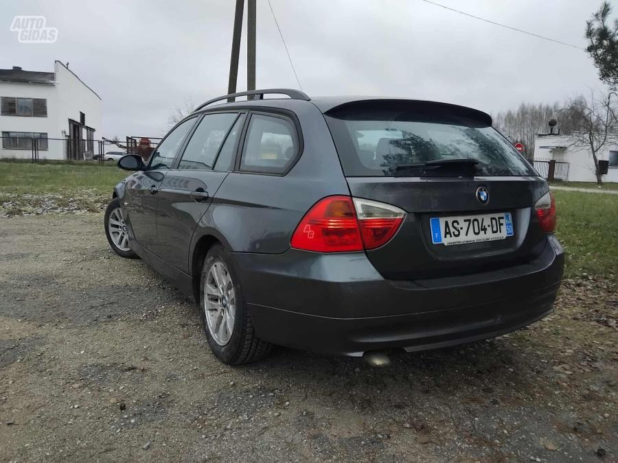 Brūns BMW 320 2007 Kelmė, ar dzinēja tilpumu 2.00 L un nobraukumu 330 tūkst. km par 3000 €, foto 3 vietnē AUTOMOTO.COM.LV