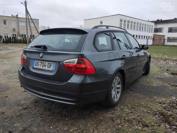 Brūns BMW 320 2007 Kelmė, ar dzinēja tilpumu 2.00 L un nobraukumu 330 tūkst. km par 3000 €, foto 4 vietnē AUTOMOTO.COM.LV