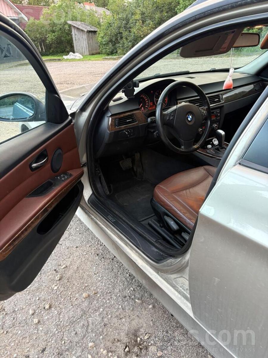 Brūns BMW 320 2007 Kuldīga, ar dzinēja tilpumu 2.00 L un nobraukumu 368 tūkst. km par 3100 €, foto 4 vietnē AUTOMOTO.COM.LV