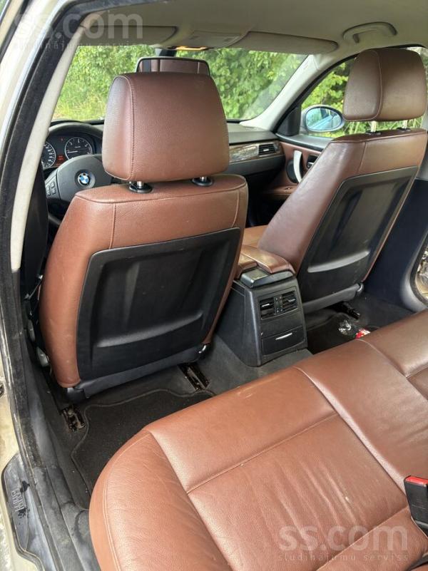 Brown BMW 320 2007 in Kuldiga, with an engine capacity of 2.00 L and mileage of 369 thousand km for 2950 €, photo 4 on AUTOMOTO.COM.LV