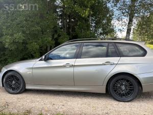 Brown BMW 320 2007 in Kuldiga, with an engine capacity of 2.00 L and mileage of 369 thousand km for 2950 €, photo 8 on AUTOMOTO.COM.LV
