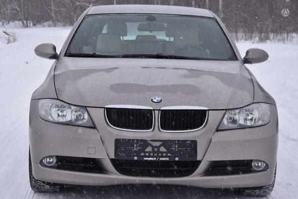Brown BMW 320 2008 in Vilnius, with an engine capacity of 2.00 L and mileage of 343 thousand km for 2800 €, photo 4 on AUTOMOTO.COM.LV