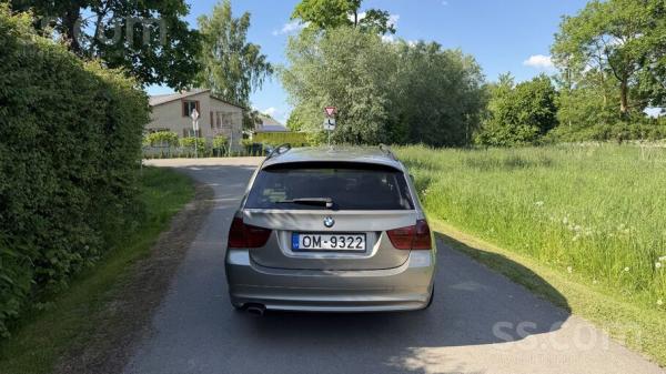 Brown BMW 320 2009 in Bauska, with an engine capacity of 2.00 L and mileage of 338 thousand km for 4750 €, photo 3 on AUTOMOTO.COM.LV