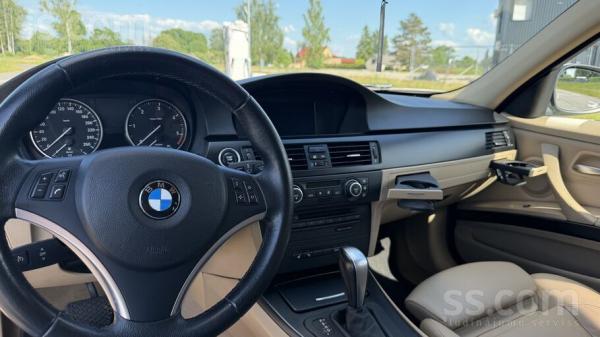 Brown BMW 320 2009 in Bauska, with an engine capacity of 2.00 L and mileage of 338 thousand km for 4750 €, photo 8 on AUTOMOTO.COM.LV