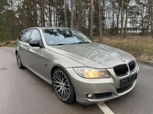 Brown BMW 320 2010 in Vilnius, with an engine capacity of 2.00 L and mileage of 370 thousand km for 4499 €, photo  on AUTOMOTO.COM.LV