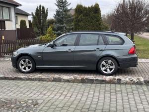 Brown BMW 320 2010 in Marijampole, with an engine capacity of 2.00 L and mileage of 377 thousand km for 4500 €, photo 4 on AUTOMOTO.COM.LV